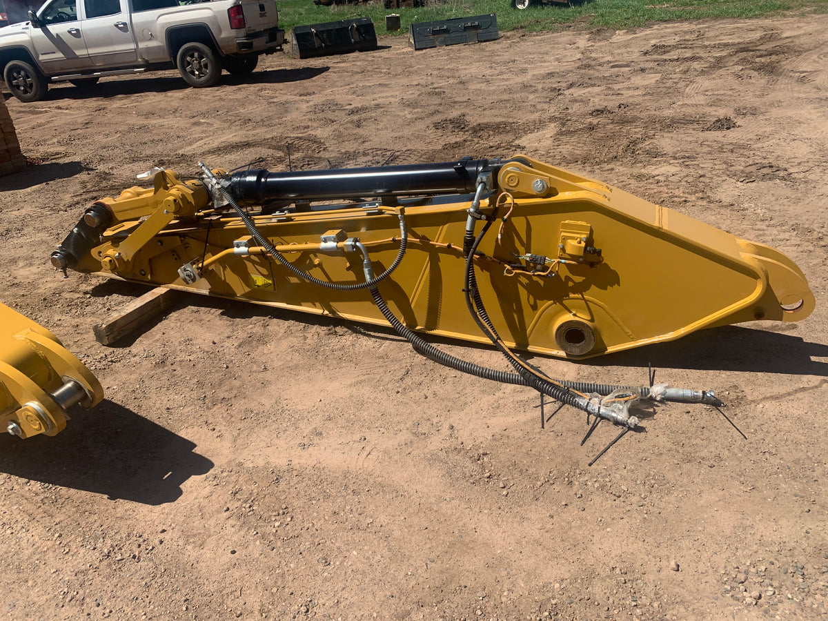 Caterpillar Cat 320 excavator stick / dipper arm with cylinder and hos ...