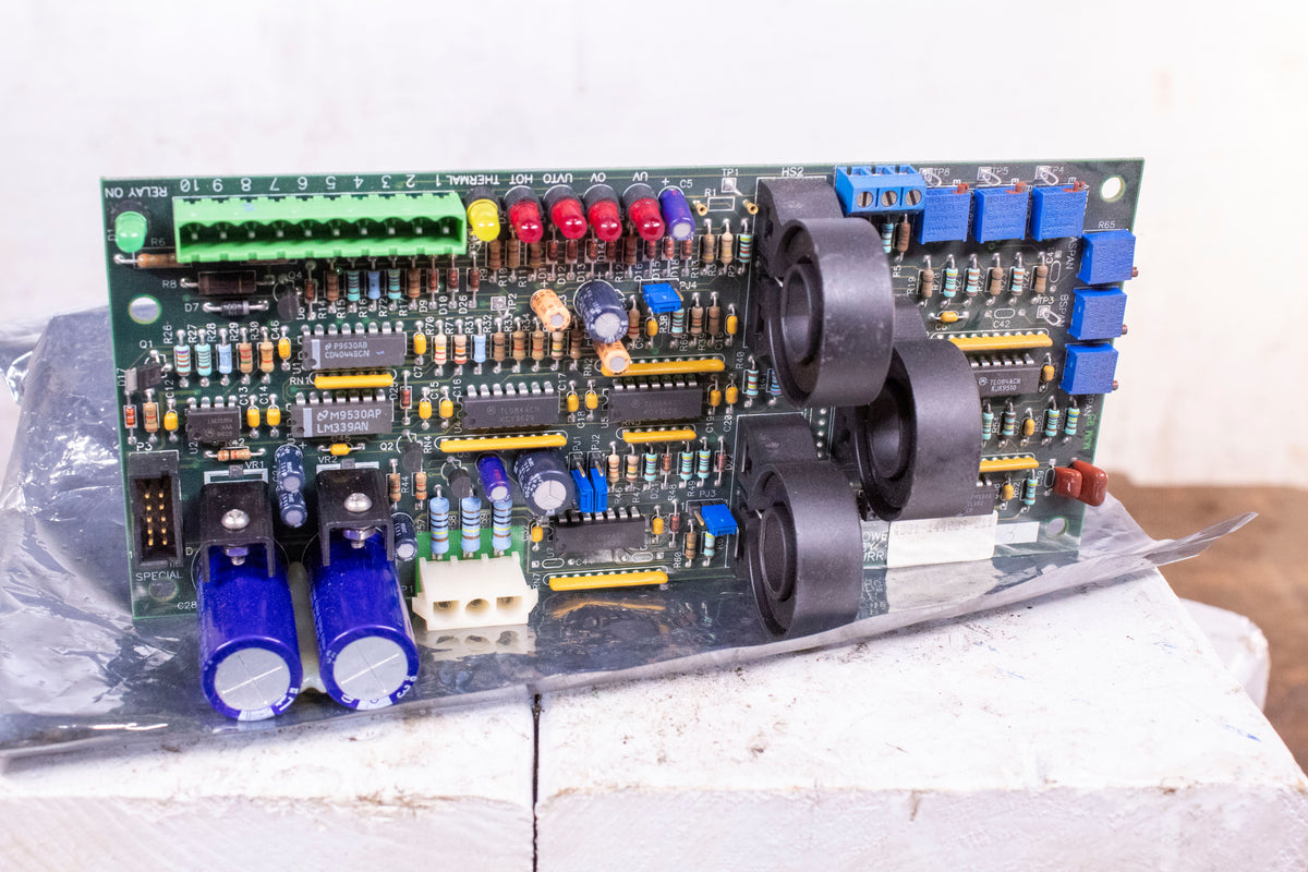 Powertec 4001-144009-011 4000-144009-006 Circuit Board – Hydraulic Junkyard