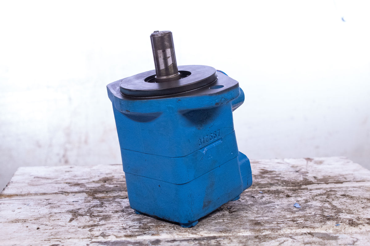 Vickers V10 1S5S 1C20 Hydraulic Pump – Hydraulic Junkyard