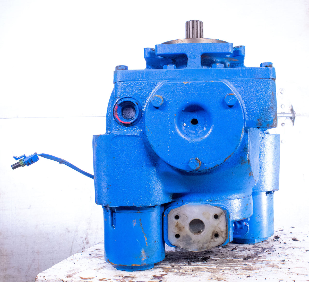 Eaton 6443-085 Variable Hydraulic Motor – Hydraulic Junkyard