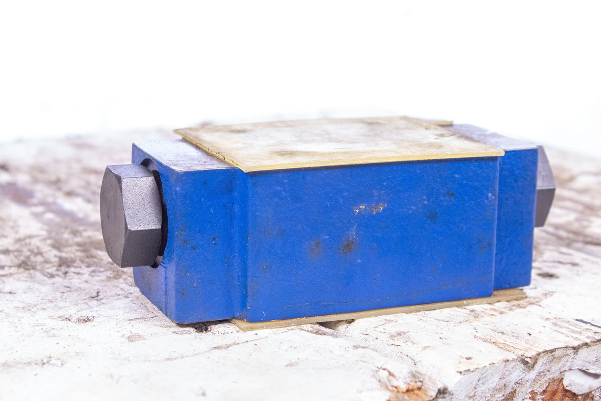 Rexroth R900407394 Check Valve Sandwich Plate – Hydraulic Junkyard