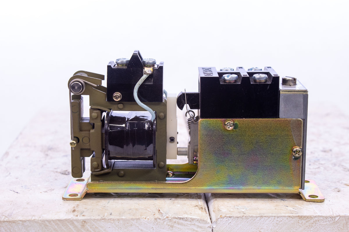 Omron AT277316 Pneumatic Timer ATS – Hydraulic Junkyard